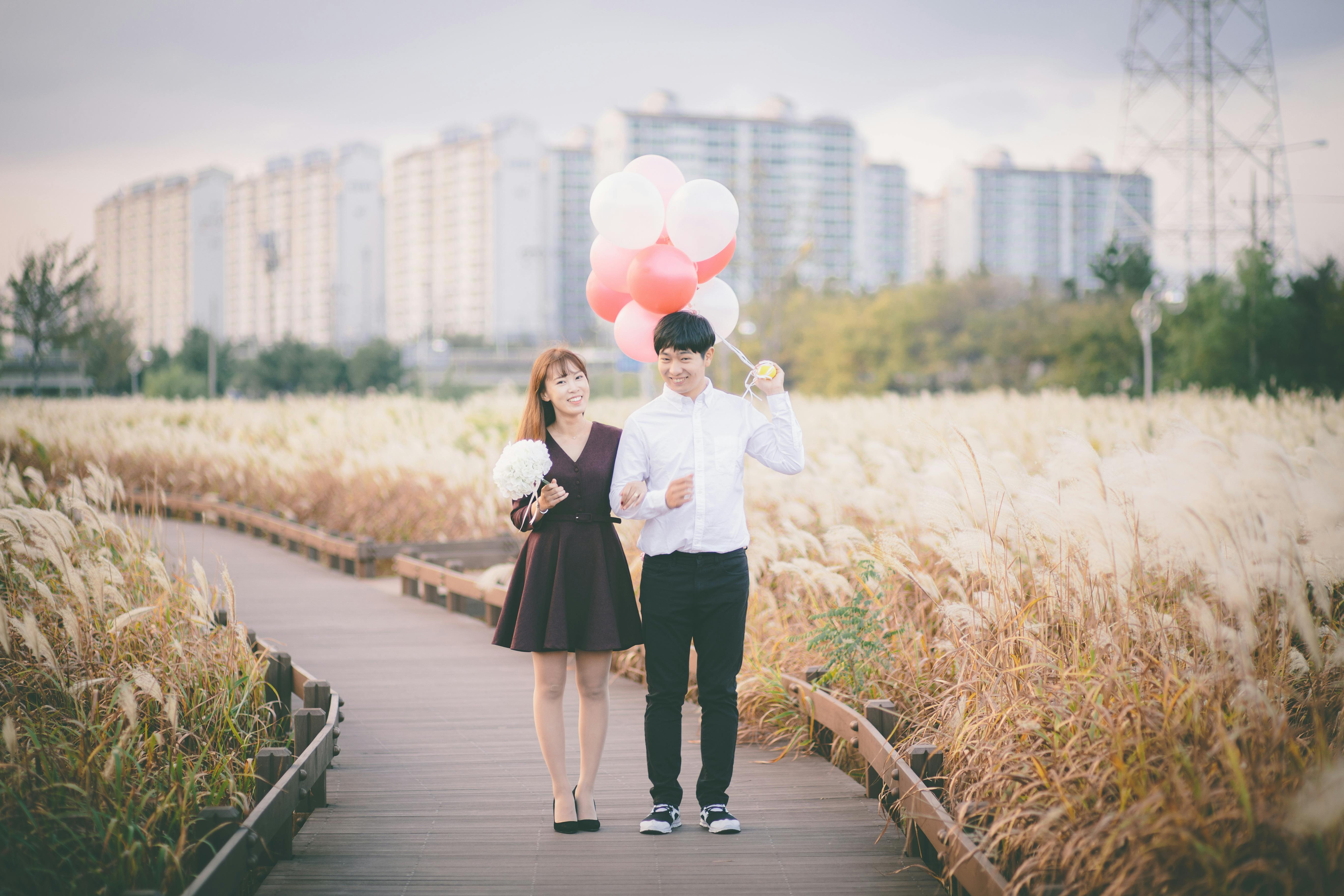 10 things we miss most about old school dating