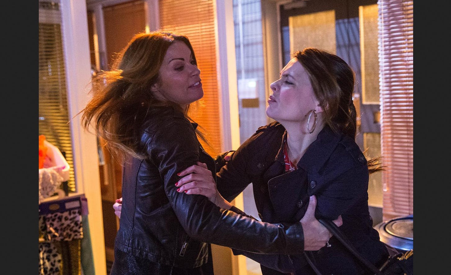 Coronation Street spoilers: Tracy to KILL Carla in shocking showdown?!