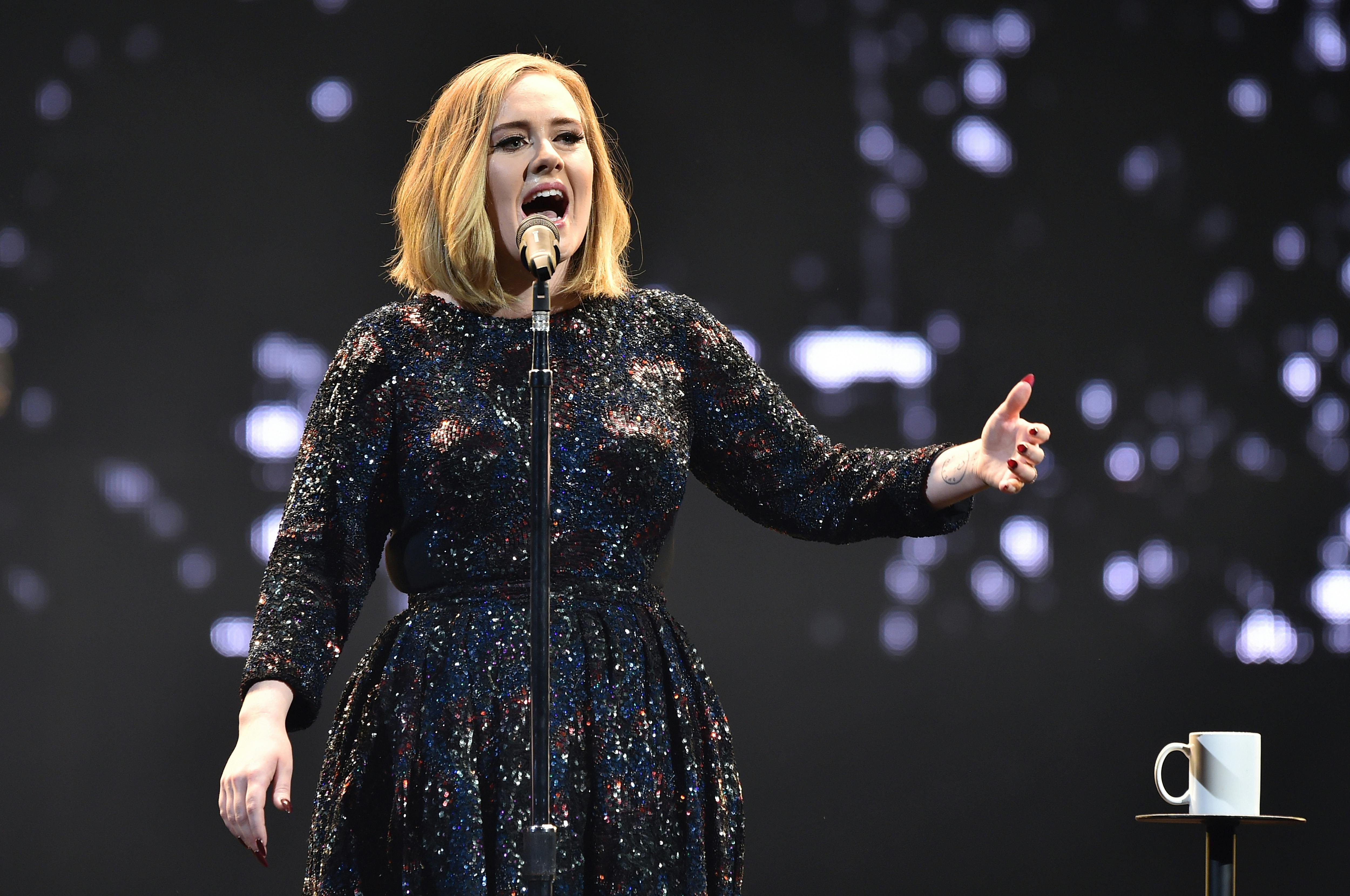 Eurovision fans, could ADELE be set to sing for the UK?