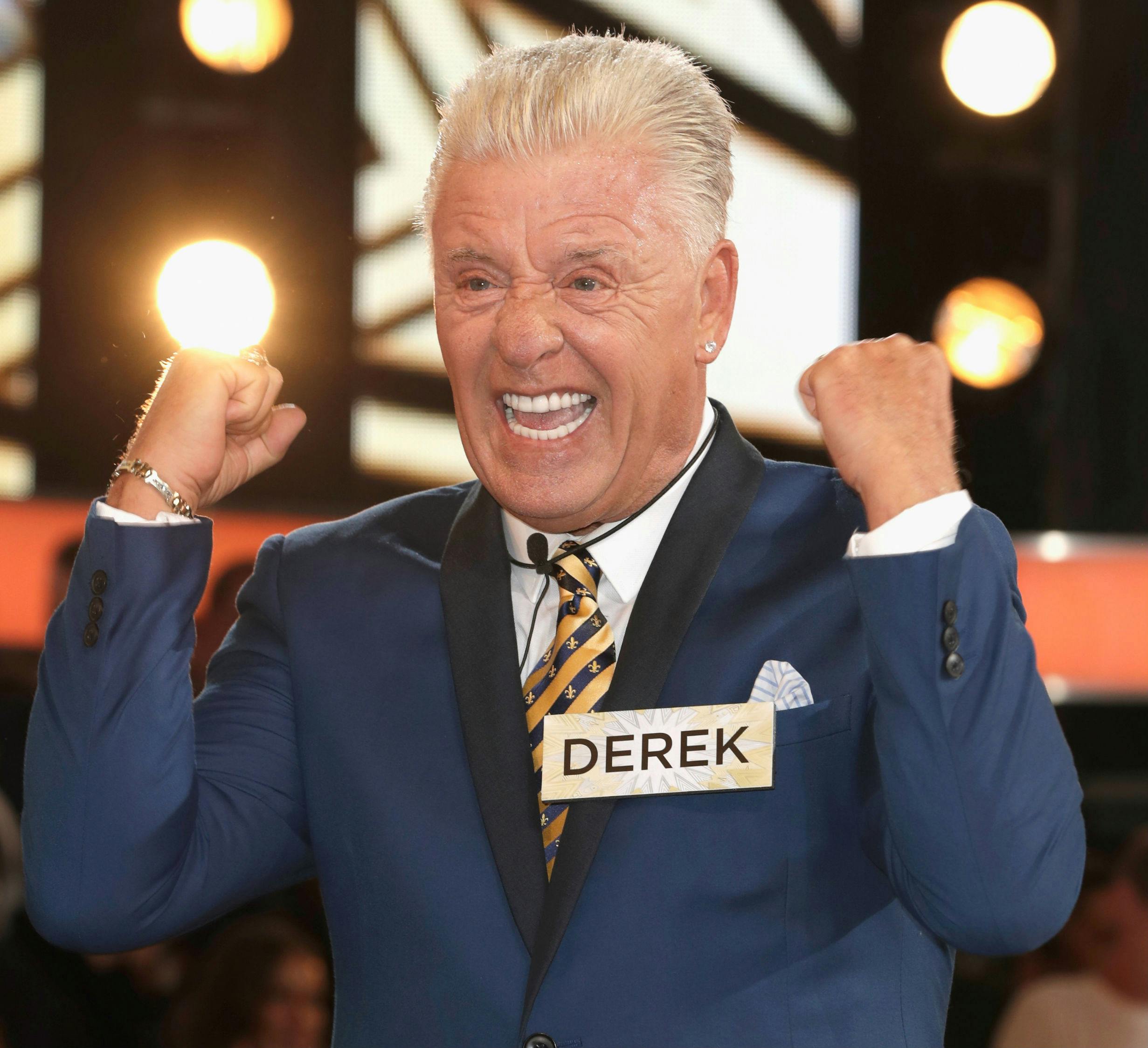 Celebrity Big Brother: Watch moment Most Haunted's a possessed Derek ...