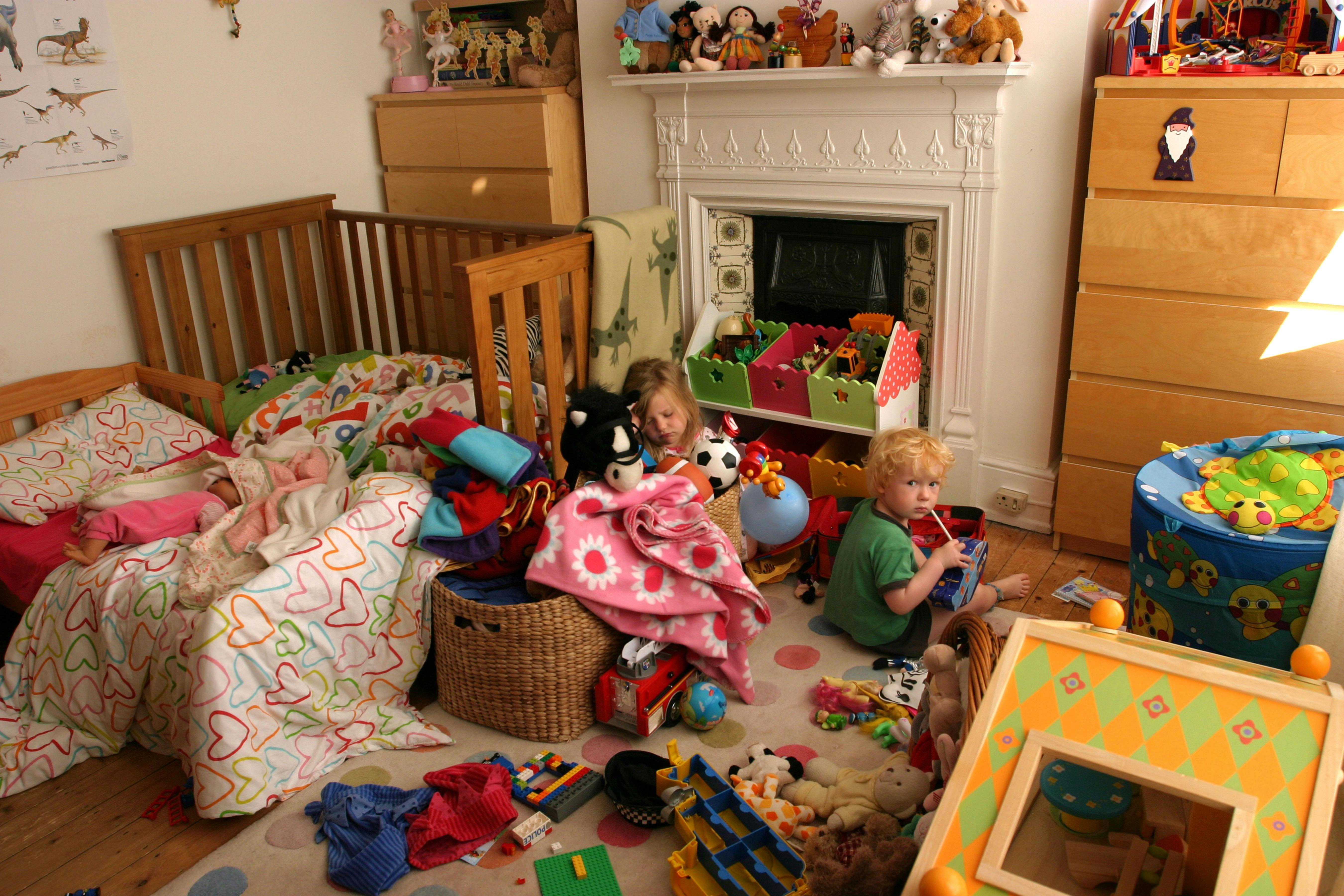 Stylish mum blogger reveals reality of life with kids with hilariously ...
