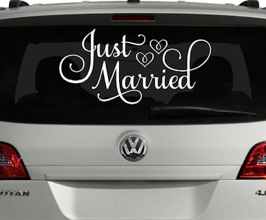 8 wonderful wedding car decorations that will have you reaching for the ...