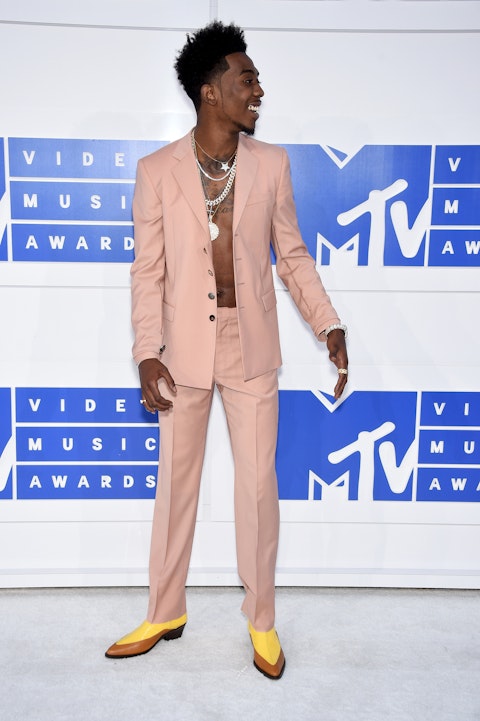 18 of The SASSIEST looks from the MTV Video Music Awards - heat
