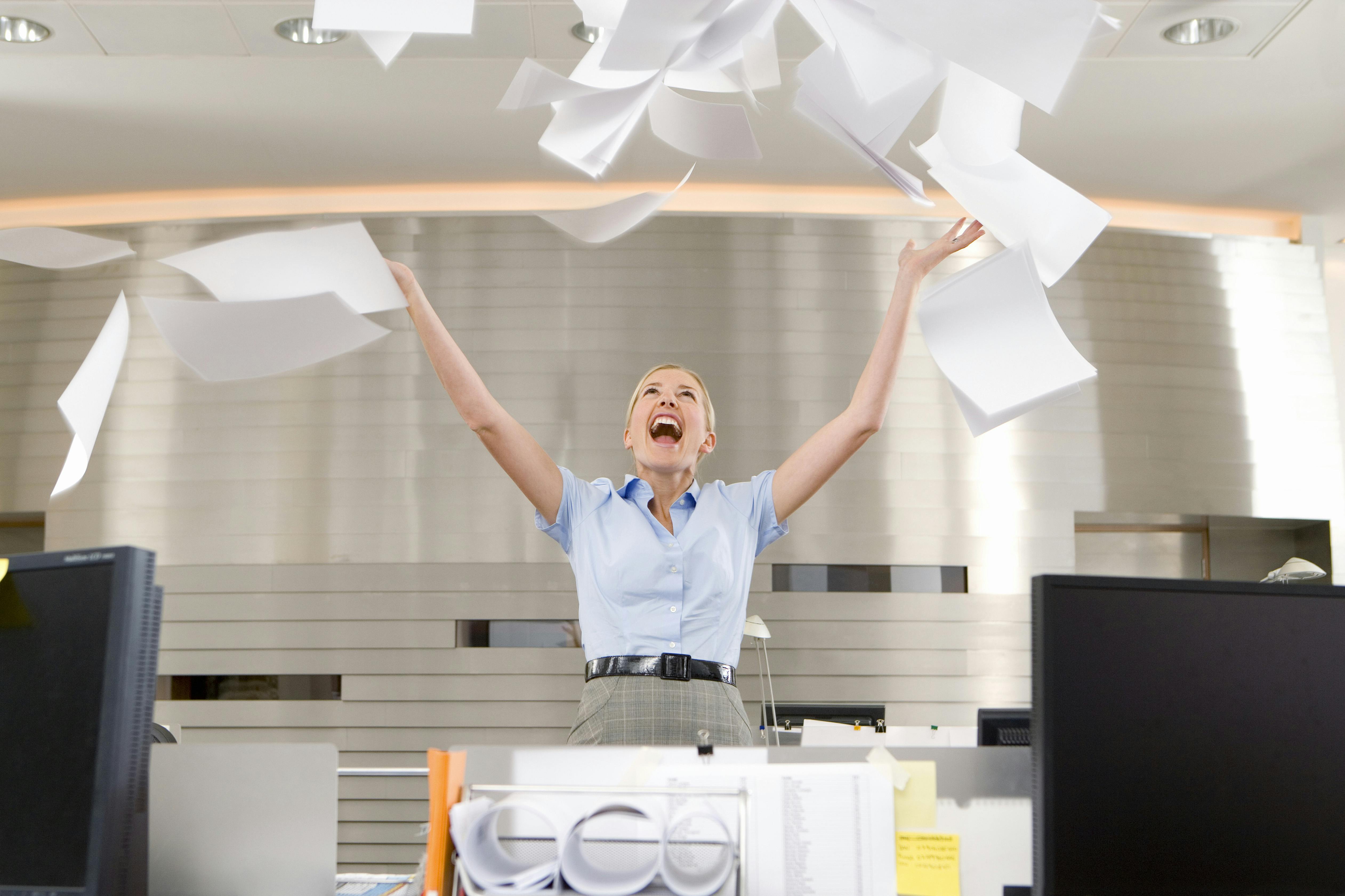 Gin alert! Gin alert! Gin alert! Gin alert!