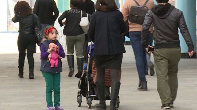 WATCH: Shocking video shows hundreds of people ignoring two lost little ...