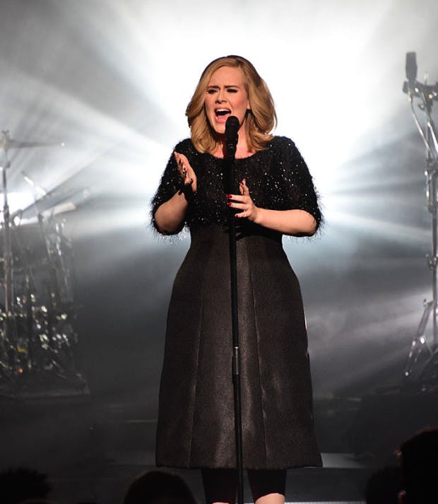 Adele shares the most incredible photo of her in the gym | Celebrity | Heat