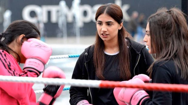 This Muslim Female Boxer Is So Awesome, There’s A Play On About Her At ...