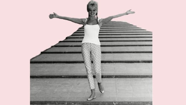 7 Iconic Ways To Wear Ballet Pumps