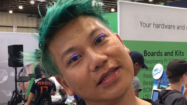 LED Eyelashes Are Coming And They Will Make Your Eyes Glow