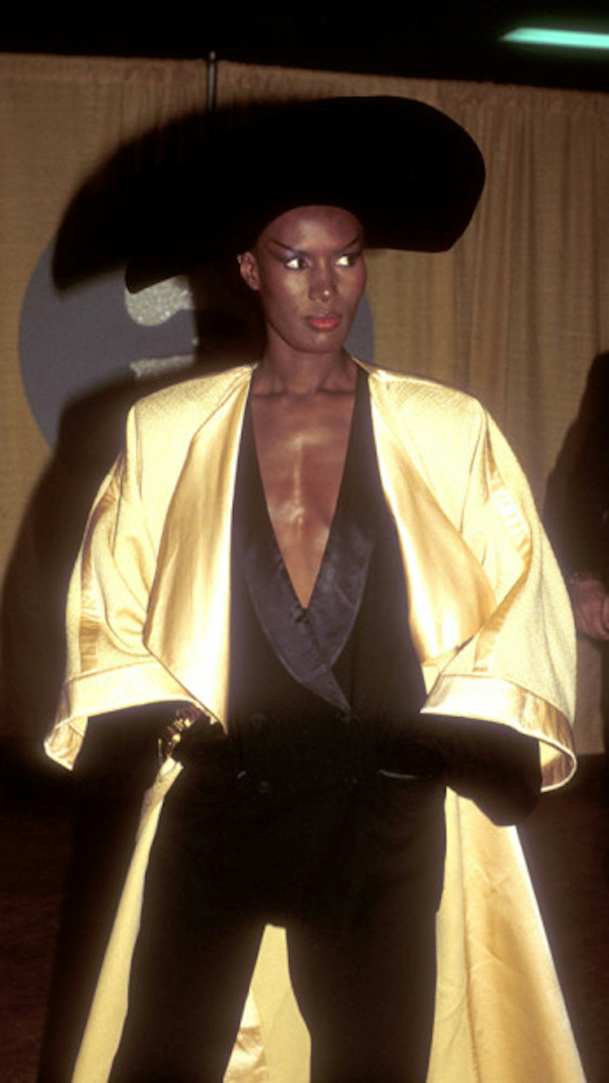 The 19 Most Scandalous Red Carpet Dresses Of The Past 30 Years