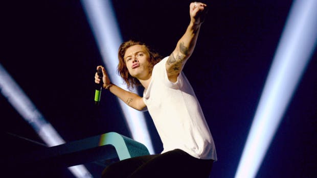 Falling Over Just Got Sexy, Thanks To Harry Styles