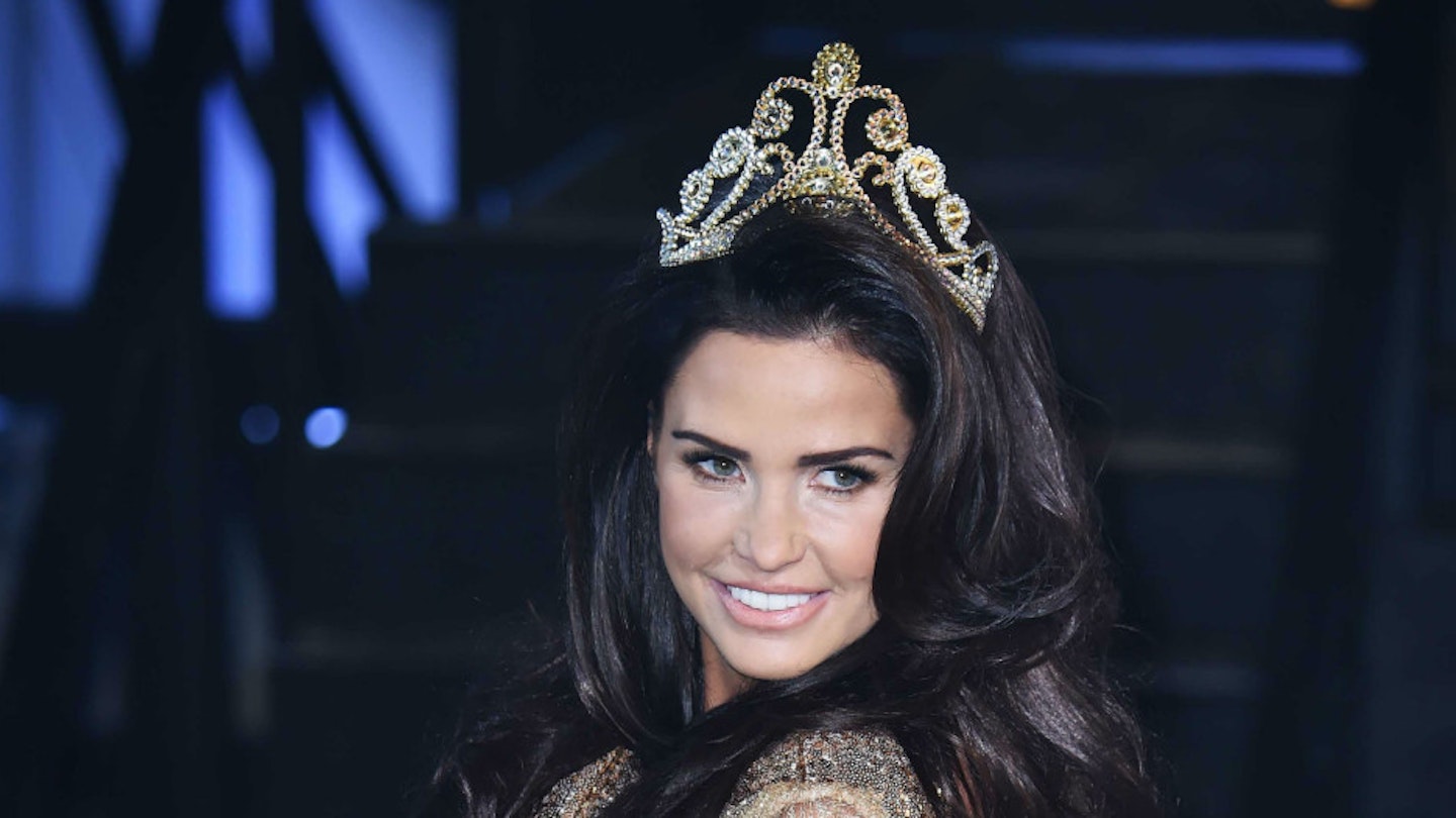 Celebrity Big Brother Katie Price And Katie Hopkins Have A Moment And