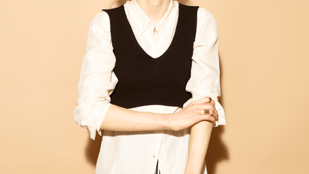 The Definitive GIF Guide To How To Wear A Crop Top | Grazia