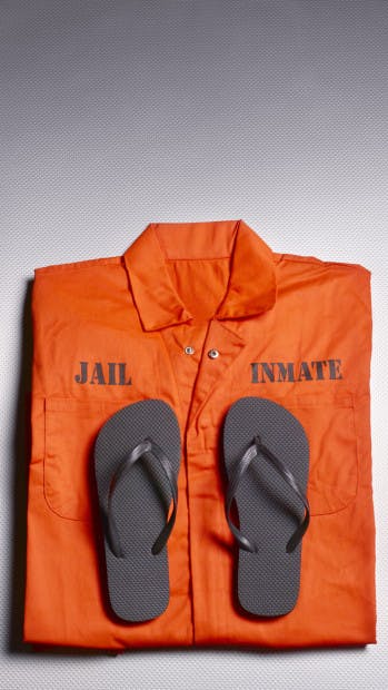 Jail Changes Inmates’ Attire After Orange Is The New Black Makes Orange ...