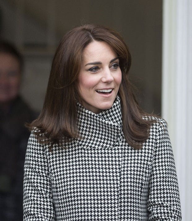 Duchess of Cambridge Kate Middleton spotted in THIS high-street brand ...