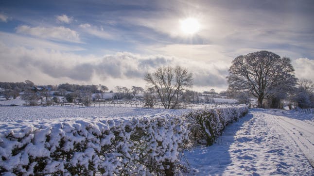 UK weather: Britain set for ‘coldest night in three years’ | Closer