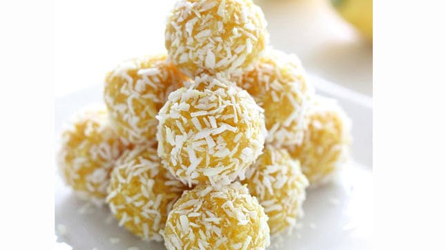 RECIPE: Limoncello coconut pops | Closer