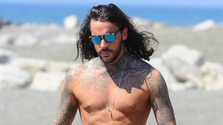 TOWIE newbie Peter Wicks is a HAIRY BEEFY MAN-BEAST – just look at him ...