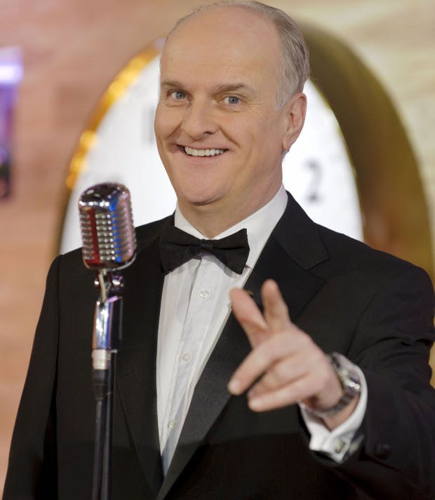 NOOOOOOOOOOOO! Peter Dickson, aka the voice of X Factor, is leaving the show after 11 years ...