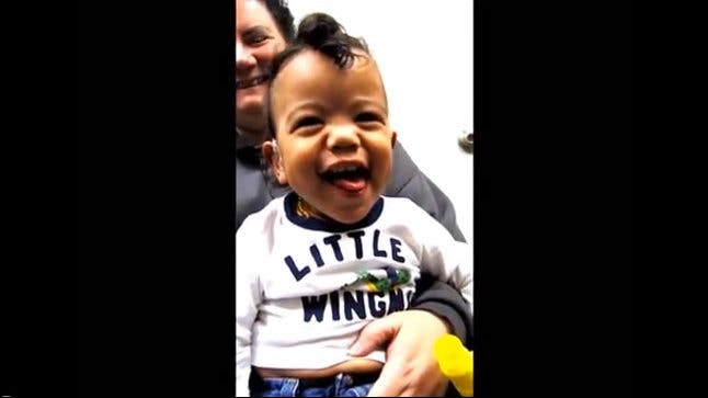 Watch the adorable reaction of this toddler when he hears for the first ...