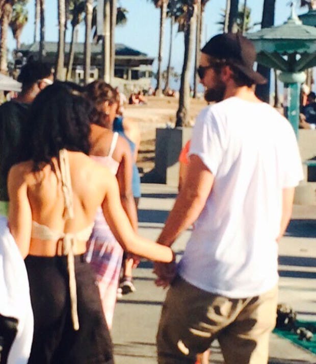 Robert Pattinson Fka Twigs Beach