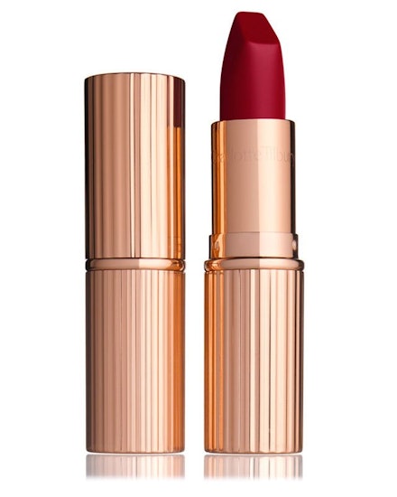 10 Shades of Red Lipsticks French Girls Always Use | Grazia