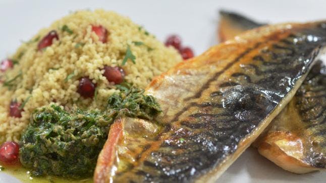 Recipe: grilled or pan-fried mackerel fillets with parsley, mint and ...
