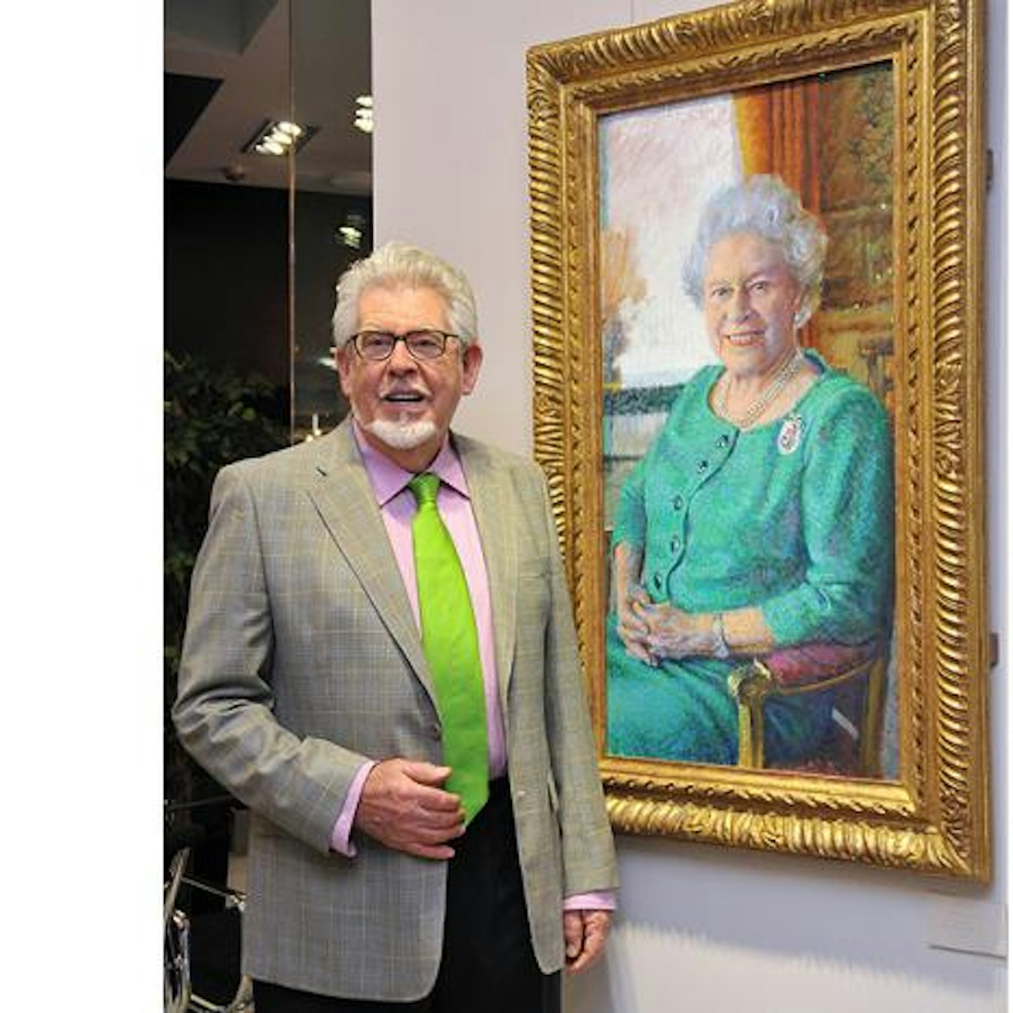 Rolf Harris temporarily banned from being around children without ...