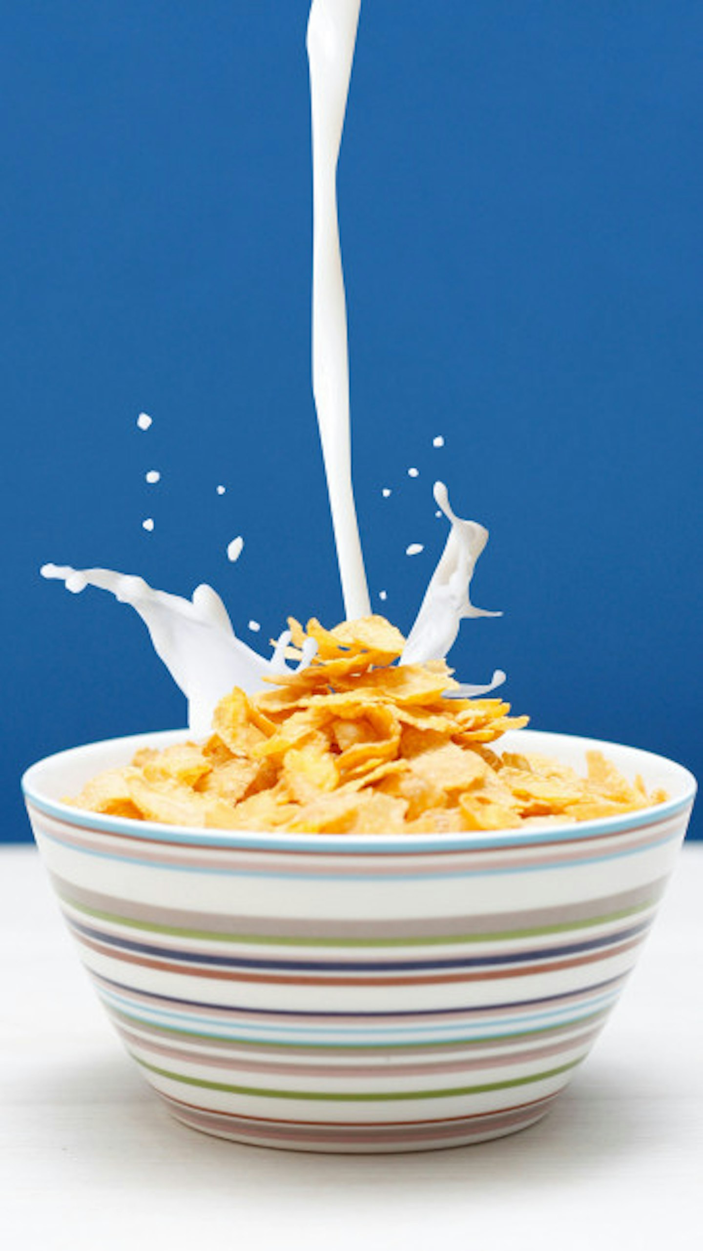 Man finds ‘cereal killer’ python in box of corn flakes | Closer