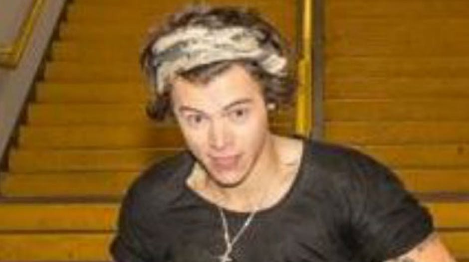 Harry Styles has CUT his hair! | Celebrity | Heat