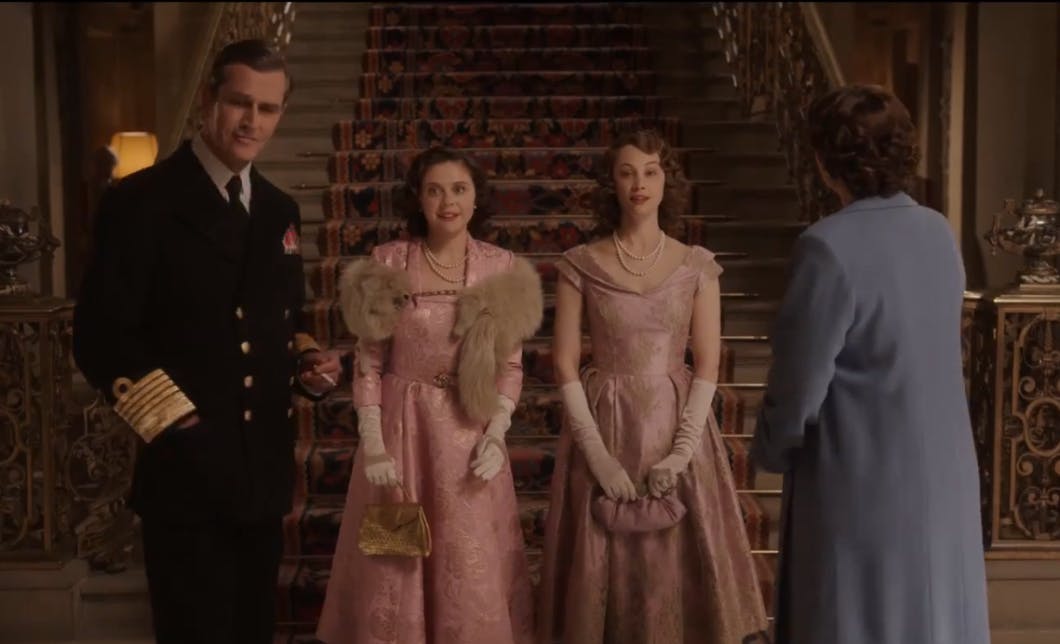 A Young Queen Elizabeth Parties With The Public In New Film, ‘A Royal ...