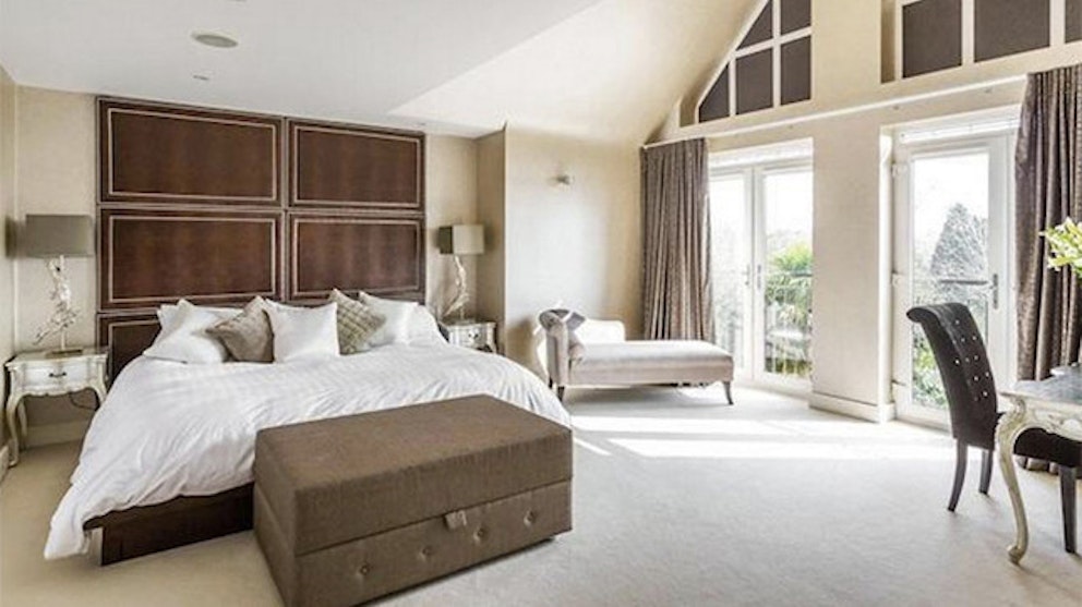 PICTURES: Check out Peter Andre’s £1.7 million Surrey mansion | Closer