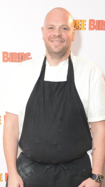 Michelin star celebrity chef Tom Kerridge cooks for Closer! | Closer