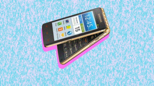 How To Hold Your Phone To Get Better Phone Signal