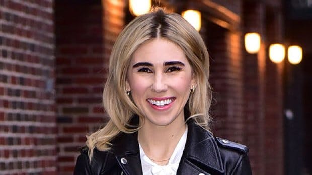 Zosia Mamet Zosia Mamet At Arrivals For 2016 Cfda Fashion Awards,