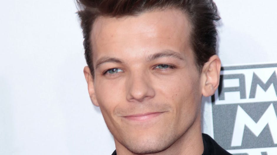 Louis Tomlinson Angry Face