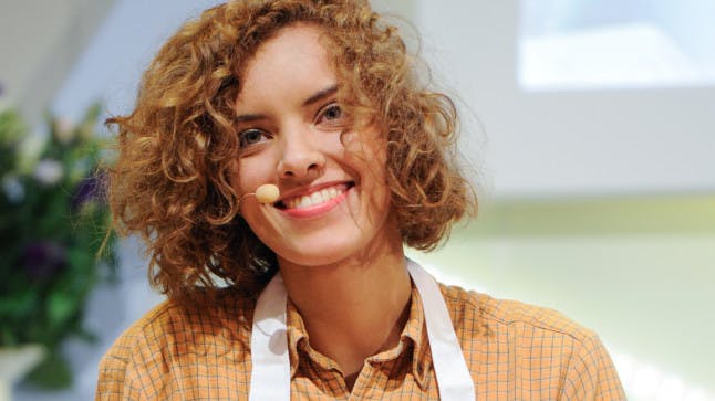 Great British Bake Off’s Ruby Tandoh comes out as gay on Twitter ...
