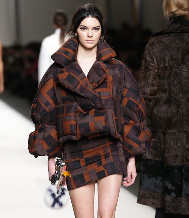 Kendall on the Katwalk! Now she hitting Milan Fashion Week… | Style | Heat