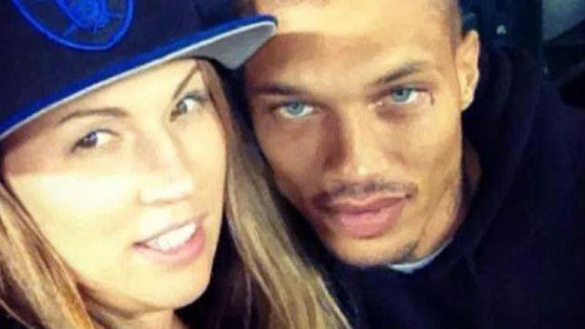 NEW PICTURES: More snaps emerge of photogenic felon, Jeremy Meeks | Closer