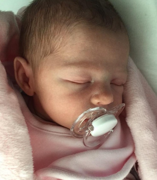 How does Abbey Clancy look THIS GOOD a month after giving birth to baby ...