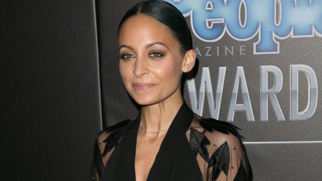 Nicole Richie slammed for wearing her 6-year-old daughter’s clothes ...