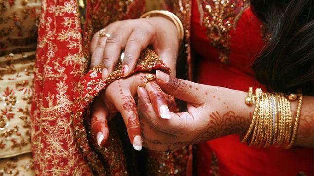 Girls escape forced marriage by setting off airport metal detectors ...