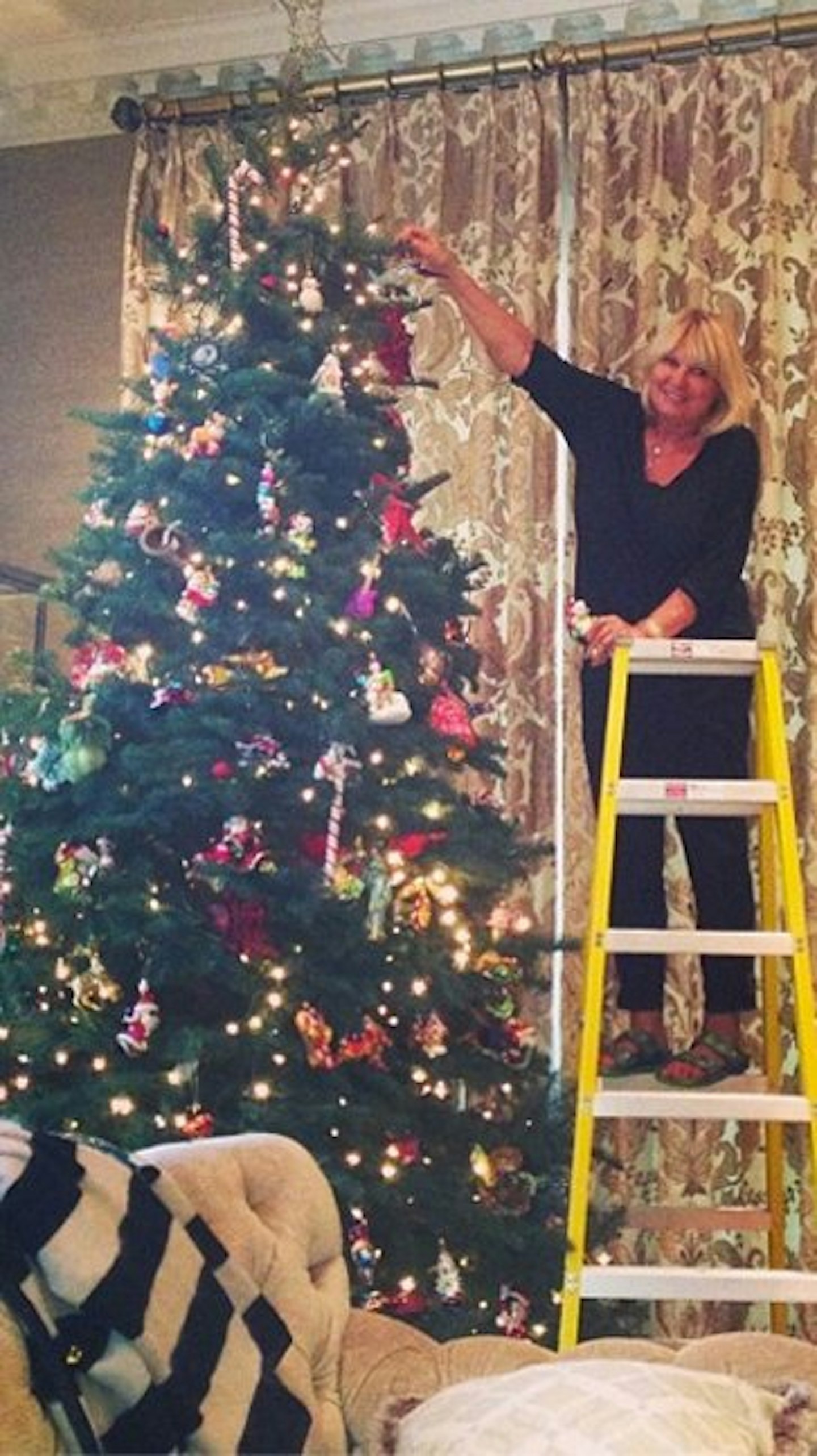 Heidi Klum gets into the festive spirit buying not one but SIX ...