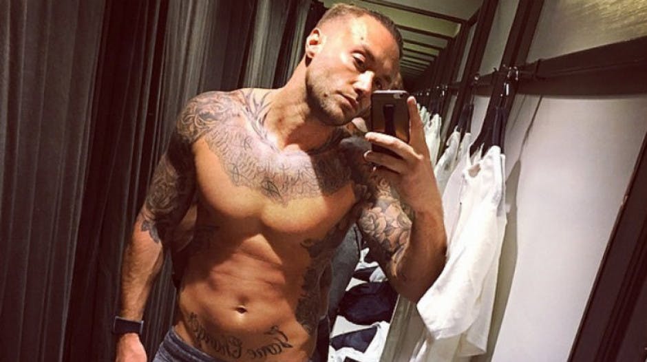 Calum Best is doing panto! | Celebrity | Heat