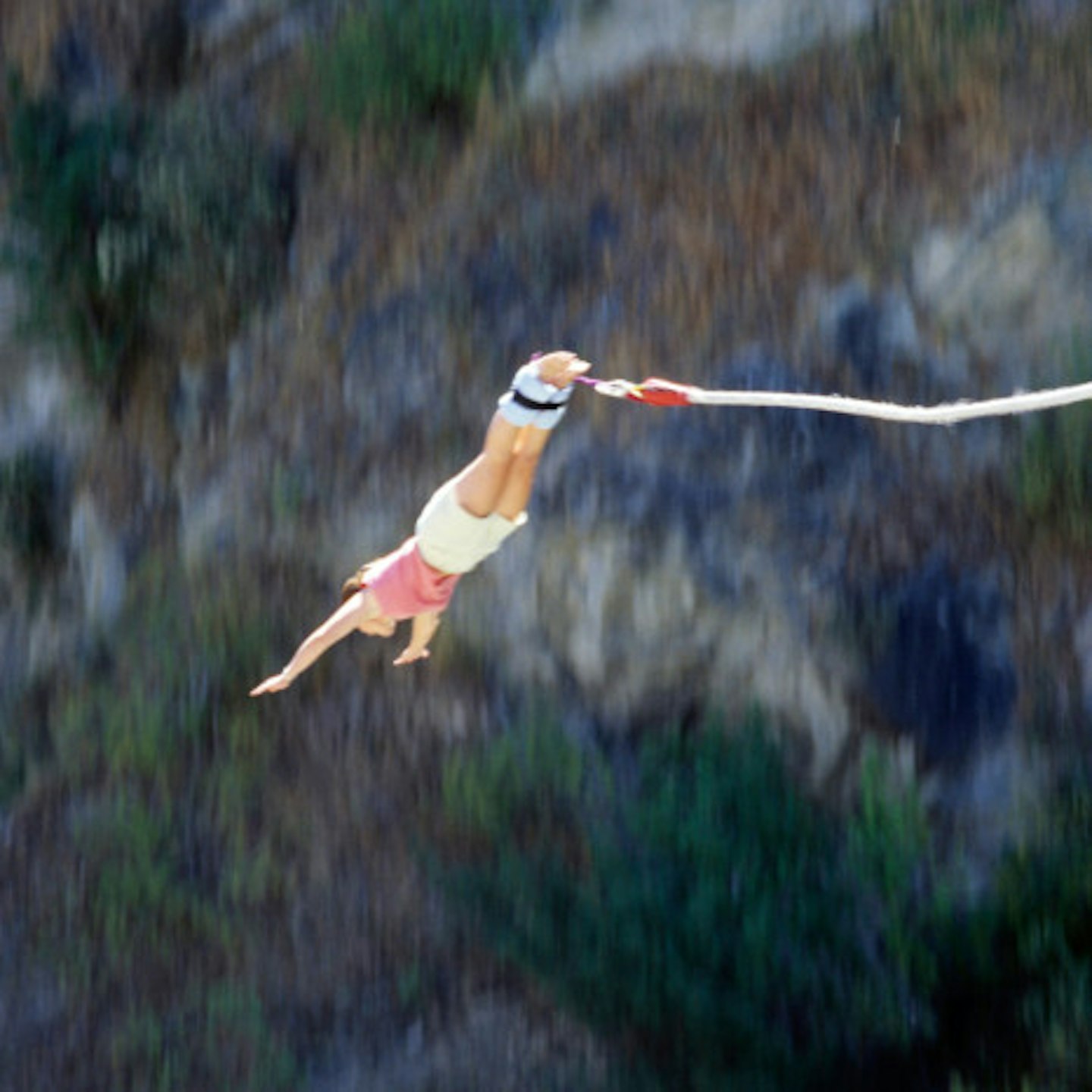 Shock as British girl dies in bungee jump accident | Closer