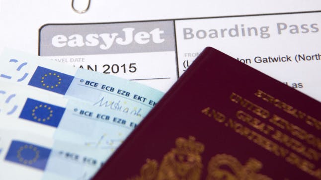 Why you should NOT show your boarding pass to airport shops | Closer