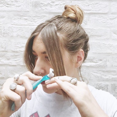 How to cut your own fringe, an illustrated guide | Closer