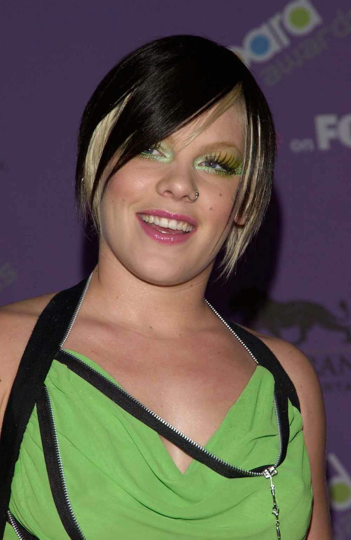 WATCH: P!NK dances with shadows in her epic video for ‘Walk Me Home ...