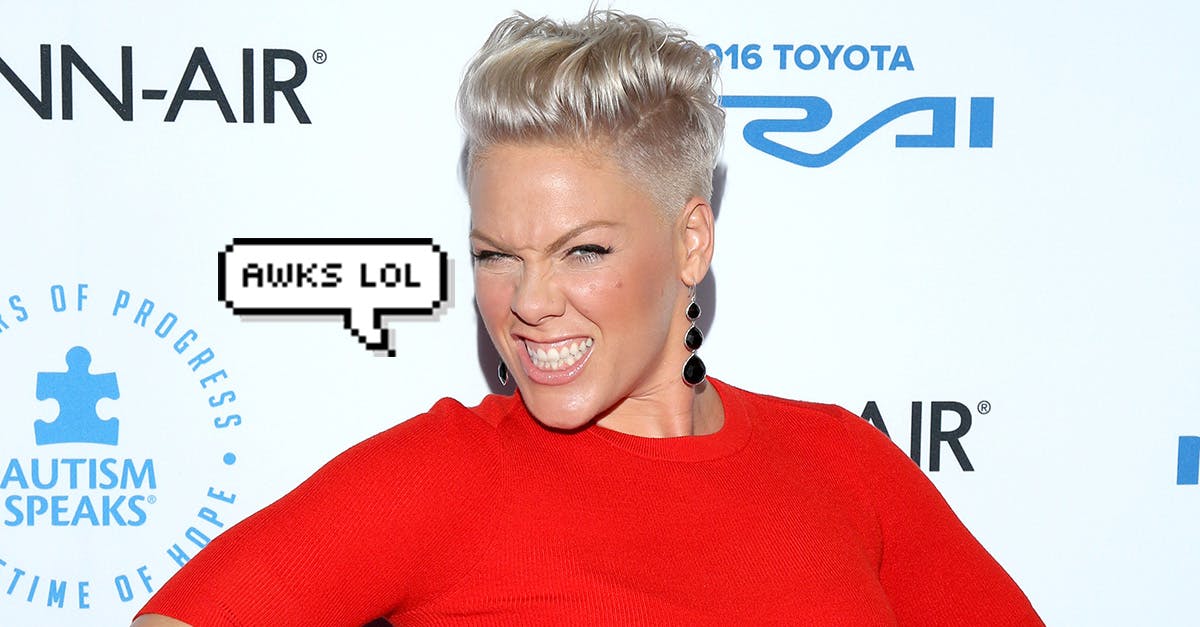 Pink drunk messaged Eminem and he sent a one word reply - heat