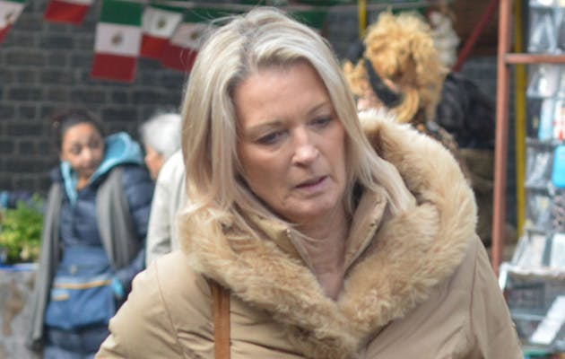 SHOCK EXIT! EastEnder Kathy to leave Walford? | Closer
